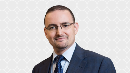 Mr Adil Ajuied: Consultant Orthopaedic & Knee Surgeon London