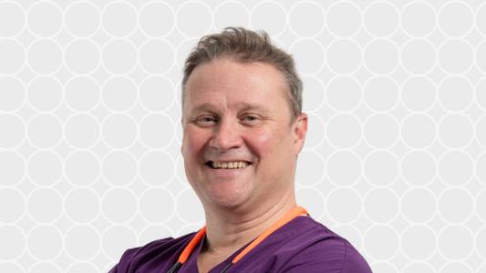 James McCaul: Consultant Oral & Maxillofacial Surgeon in London
